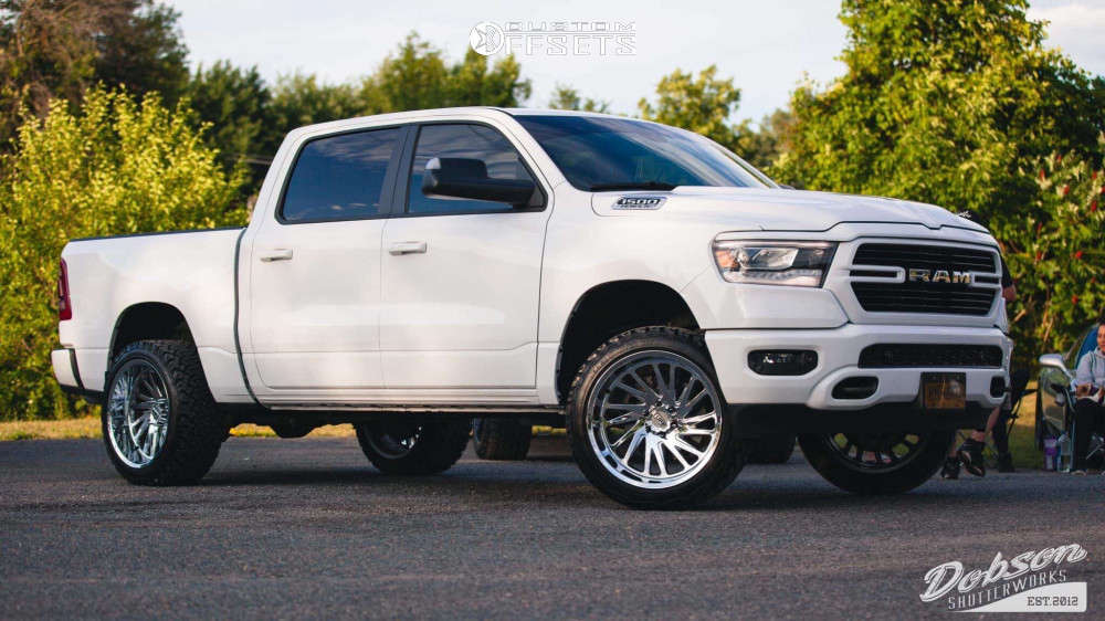 2019 Ram 1500 with 22x12 -44 Tuff T2a and 33/12.5R22 Venom Power Terra ...