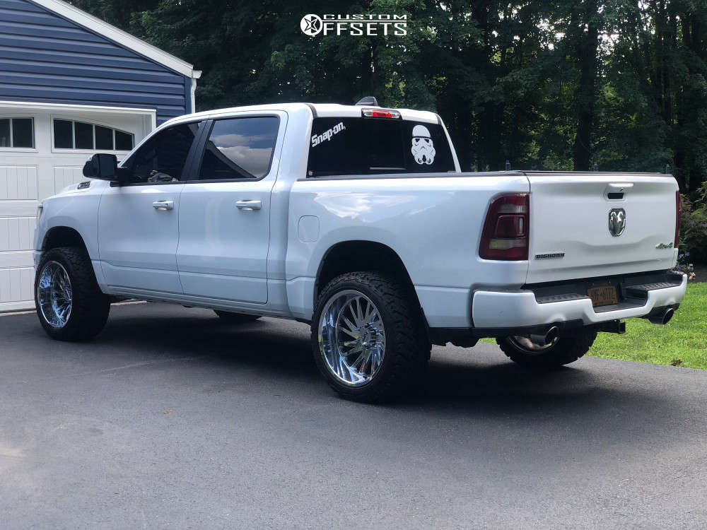 2019 Ram 1500 with 22x12 -44 Tuff T2a and 33/12.5R22 Venom Power Terra ...