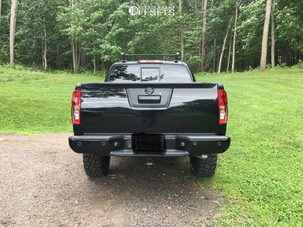 2019 Nissan Frontier with 17x8.5 18 American Racing Ar933 and 285/70R17 ...