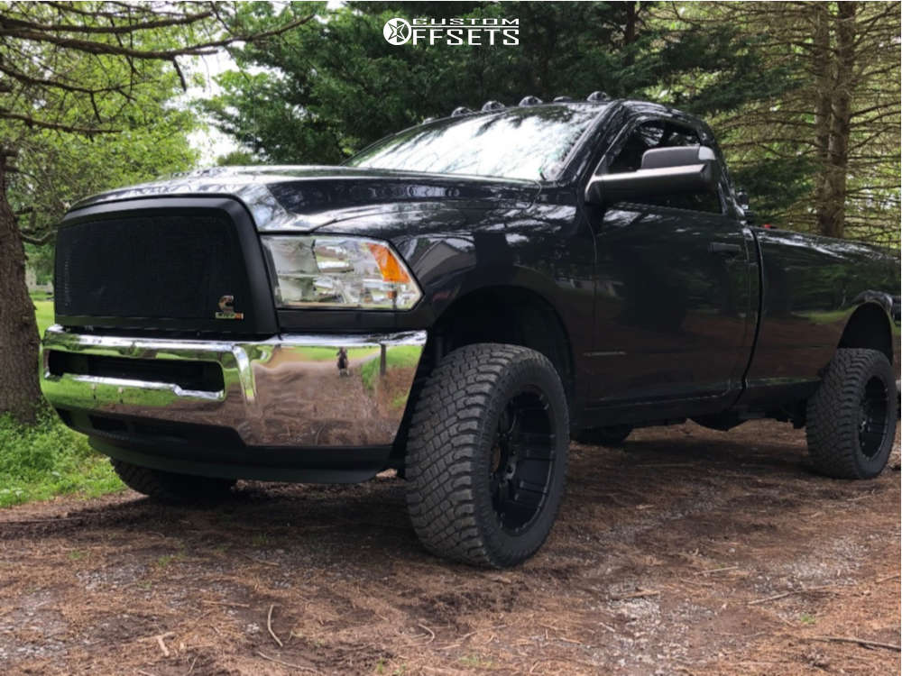2014 Ram 2500 with 20x10 0 Pro Comp 01 and 33/12.5R20 Atturo Trail ...