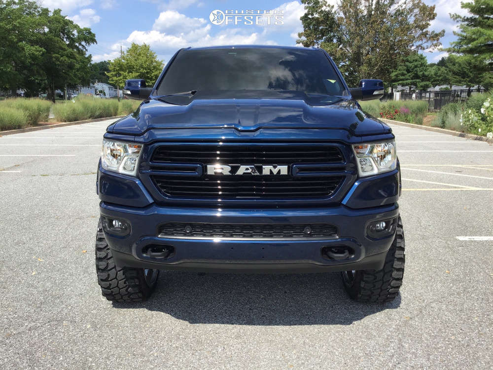 2020 Ram 1500 with 24x12 -51 Vision Razor and 35/12.5R24 Gladiator ...
