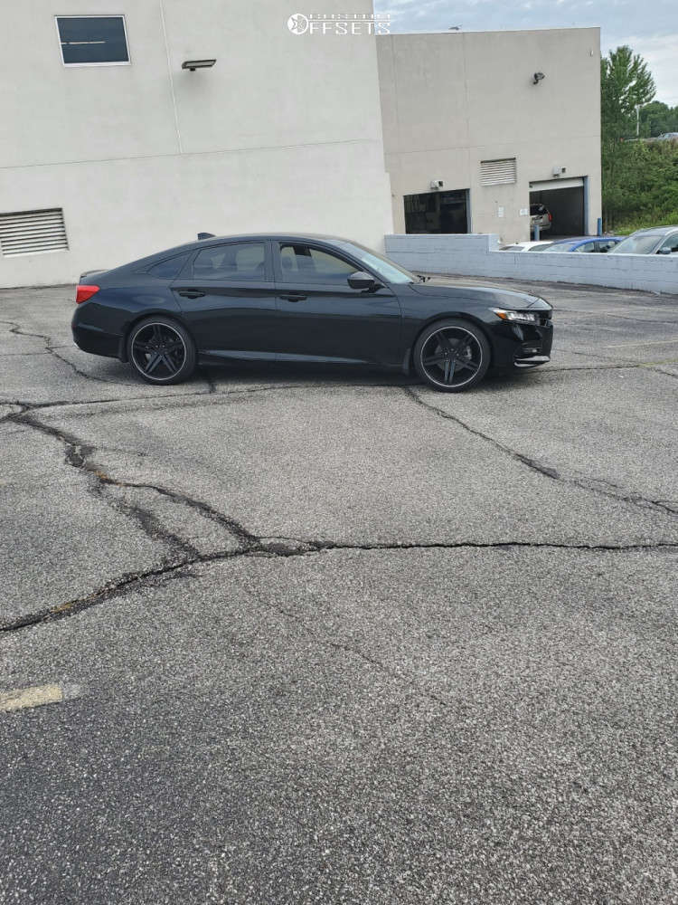 2019 Honda Accord with 20x10 45 Verde Parallax and 255/35R20 Vercelli ...