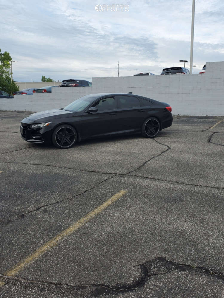 2019 Honda Accord with 20x10 45 Verde Parallax and 255/35R20 Vercelli ...
