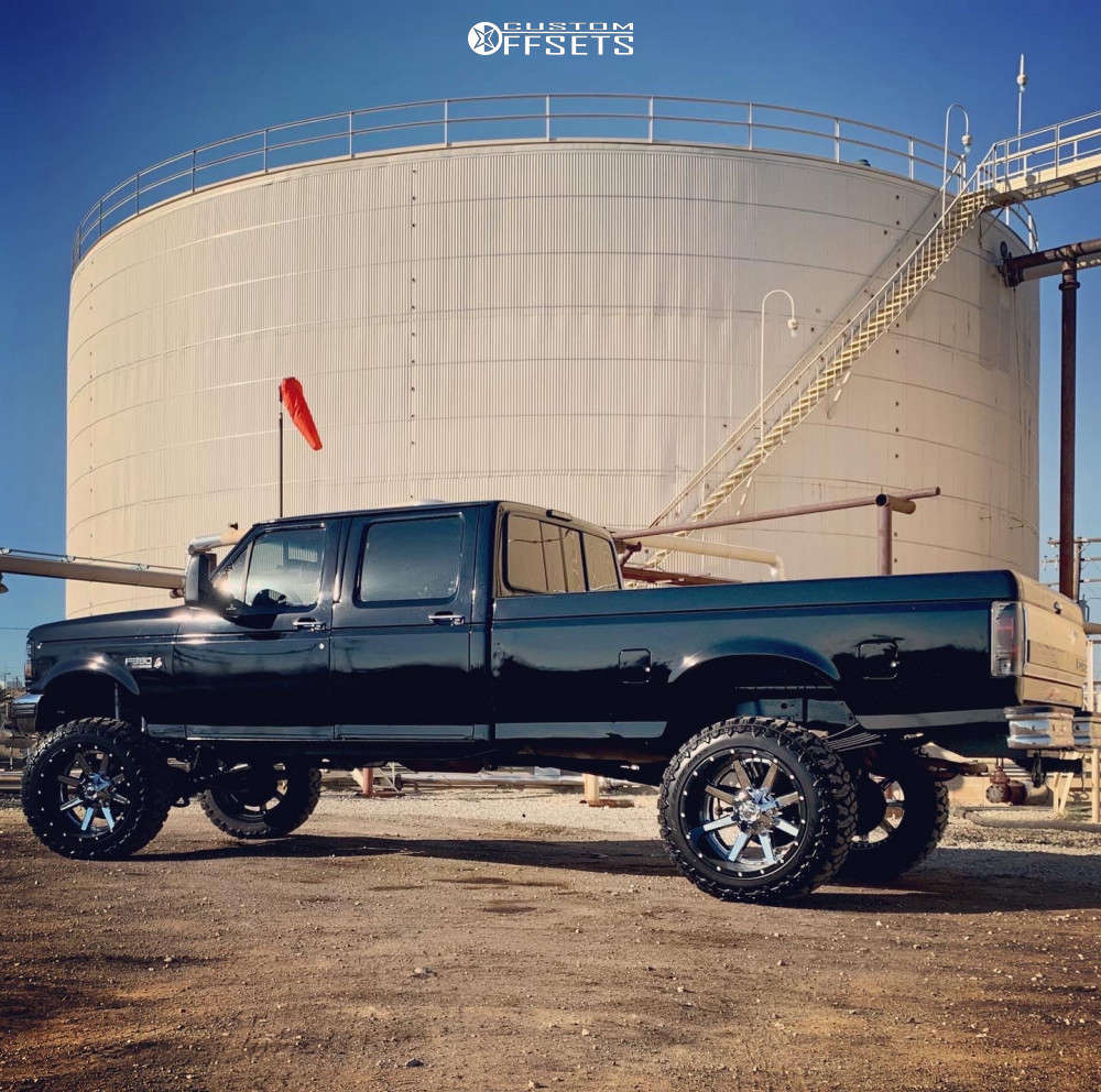 1995 Ford F-350 with 22x14 -70 Fuel Maverick D260 and 375/45R22 Atturo ...