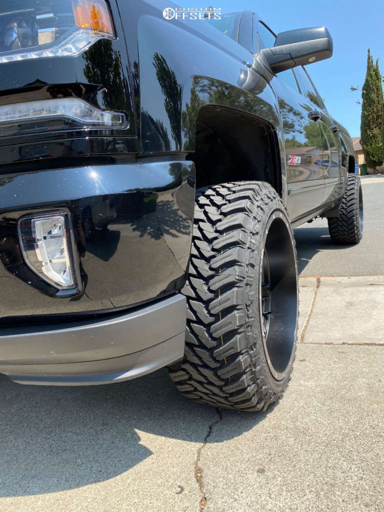 2017 Chevrolet Silverado 1500 with 22x12 -44 Hostile Alpha and 33/12.5R22 Atturo Trail Blade MT ...
