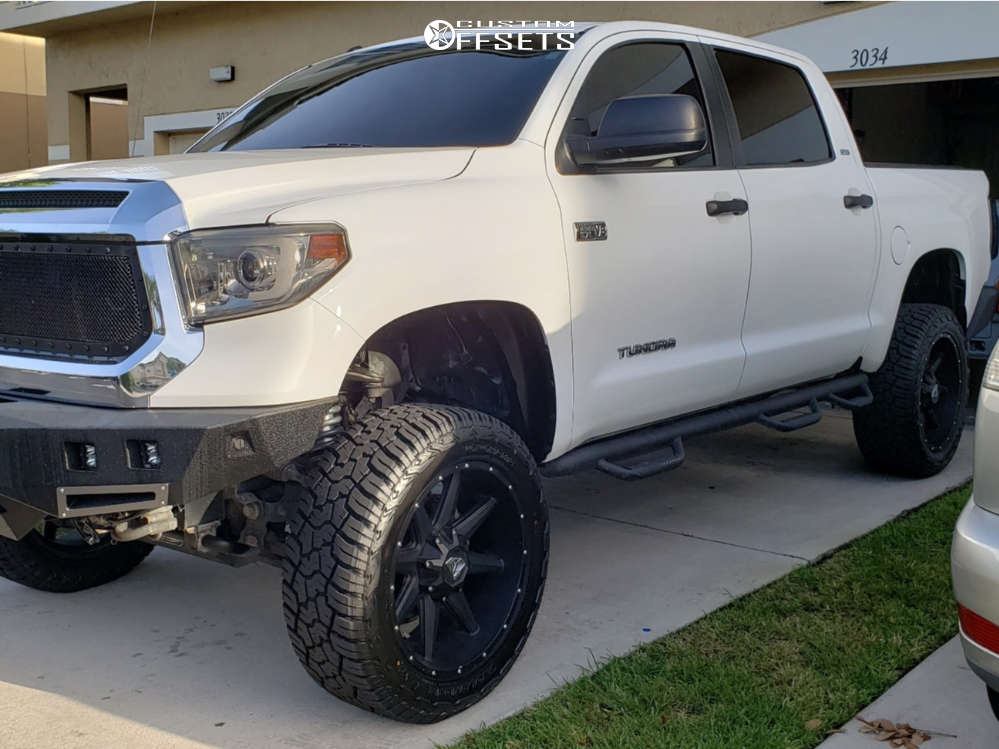 2016 Toyota Tundra with 22x10 -24 DPR Stealth and 35/12.5R22 Yokohama ...