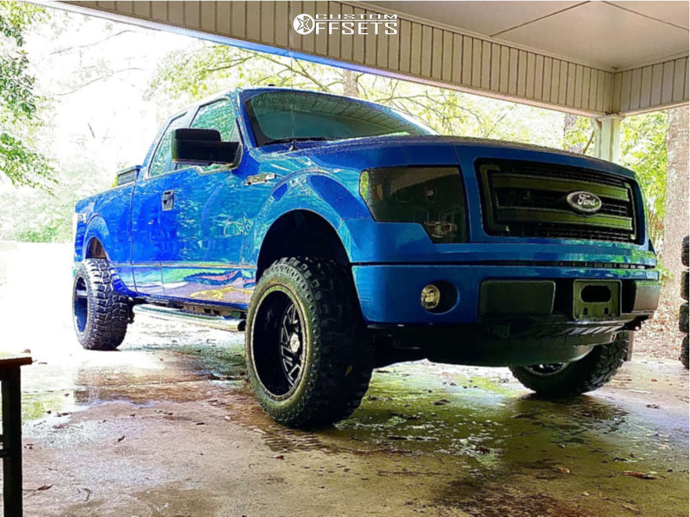 2013 Ford F-150 with 20x12 -44 XF Forged Xfx-304 and 33/12.5R20 GT ...