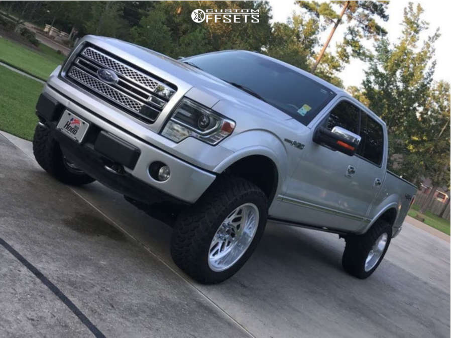 2013 Ford F-150 with 22x12 -44 Fuel Forged Ff29 and 35/12.5R22 Nitto ...