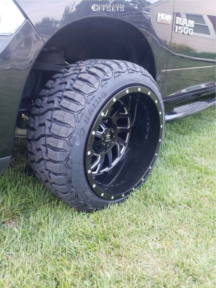 2017 Ram 1500 with 22x14 -76 RBP Glock and 33/12.5R22 Haida Hd878 R/t ...