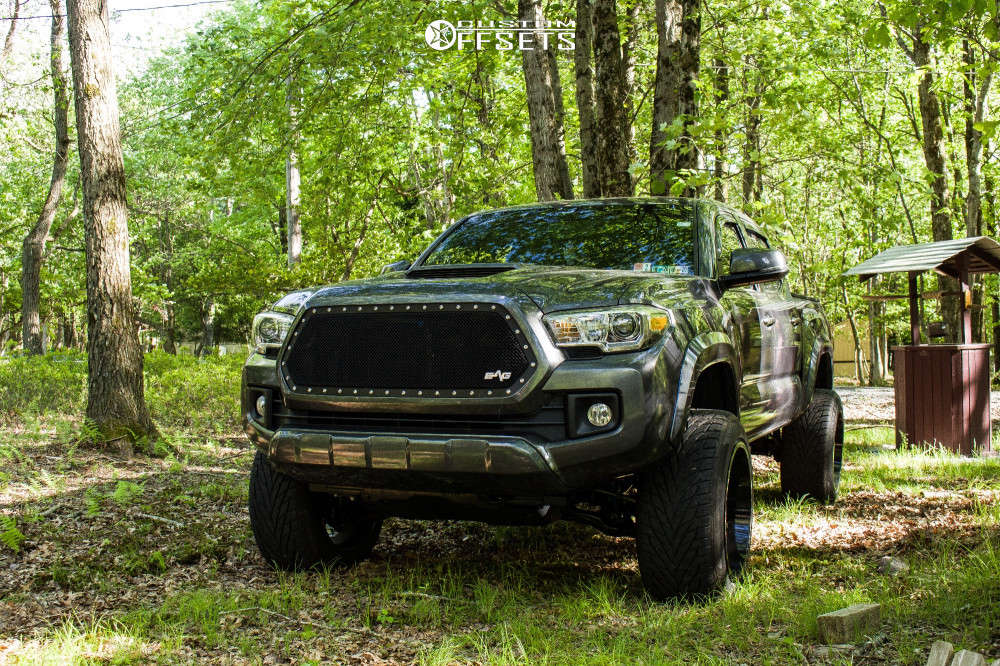 2017 Toyota Tacoma with 20x12 -51 Vision Razor and 285/50R20 Toyo Tires ...