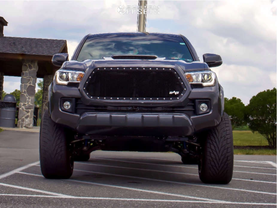 2017 Toyota Tacoma with 20x12 -51 Vision Razor and 285/50R20 Toyo Tires ...