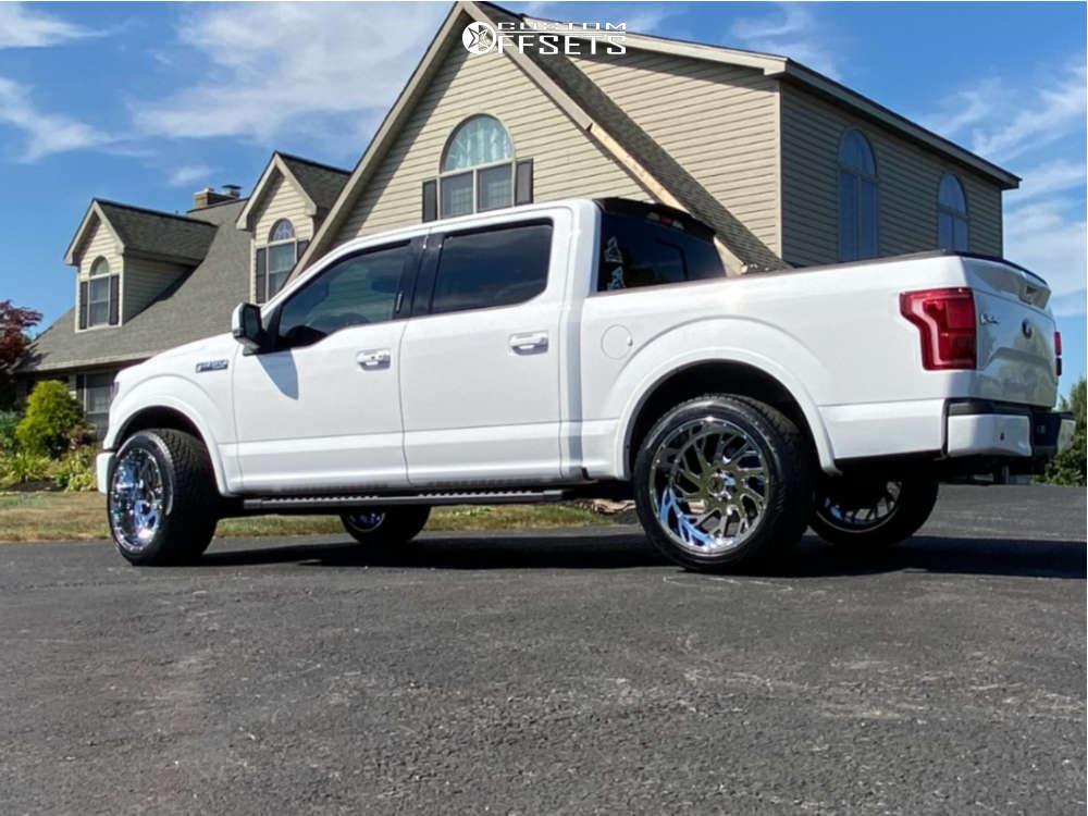 2015 Ford F-150 with 22x12 -44 Xtreme Force Xf-8 and 305/55R22 Toyo ...