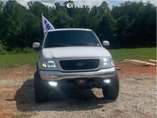 2002 Ford F-150 with 22x12 -44 Dropstars 655bm and 305/50R22 Toyo Tires ...