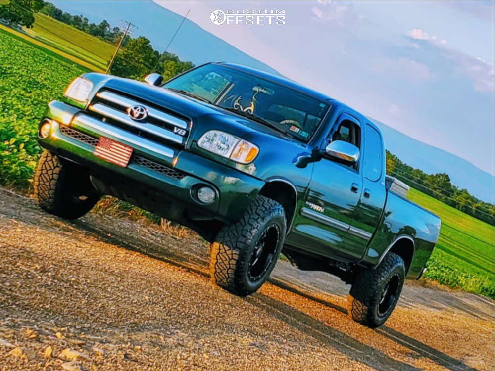 2003 Toyota Tundra with 17x10 -24 Moto Metal Mo962 and 265/70R17 Nitto ...