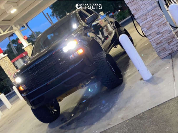 2020 Chevrolet Silverado 1500 with 26x14 -72 Tuff T2a and 35/13.5R26 ...