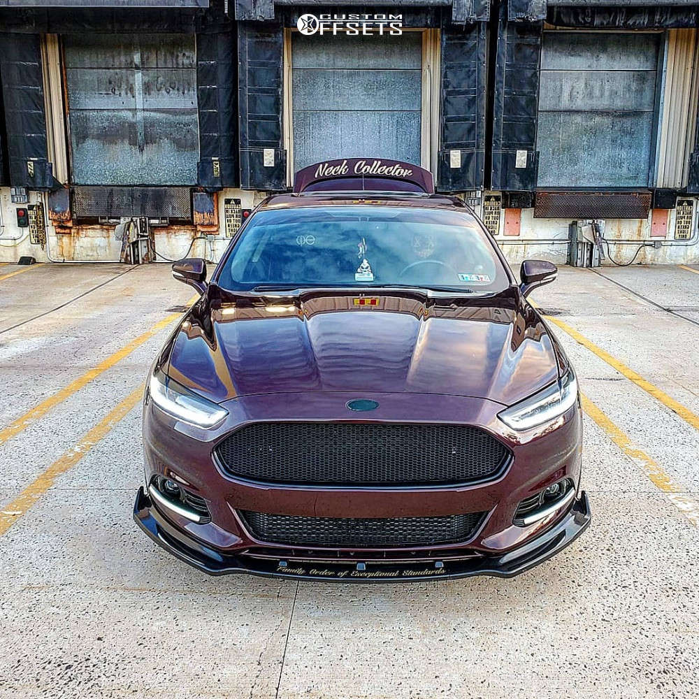 2013 Ford Fusion with 18x8.5 38 Niche M192 and 235/45R18 Michelin Pilot ...