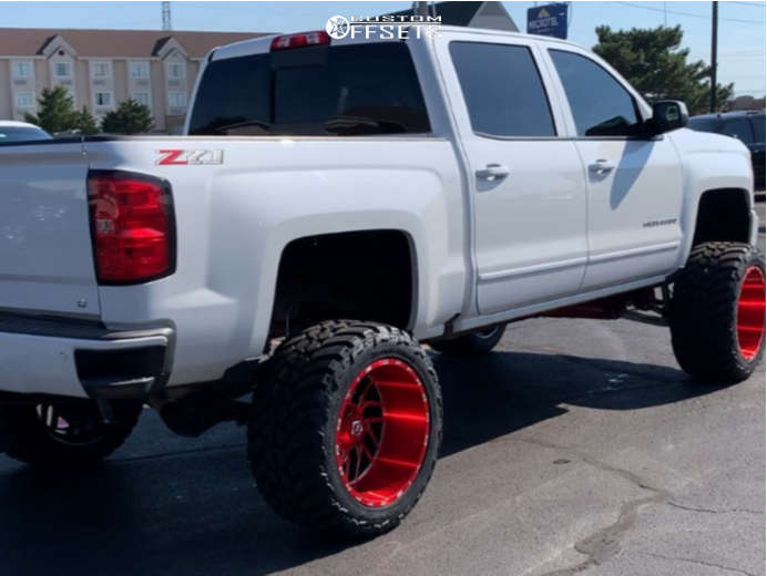 2018 Chevrolet Silverado 1500 with 22x14 -76 TIS 544 and 35/15.5R22 AMP Mud Terrain Attack Mt A ...