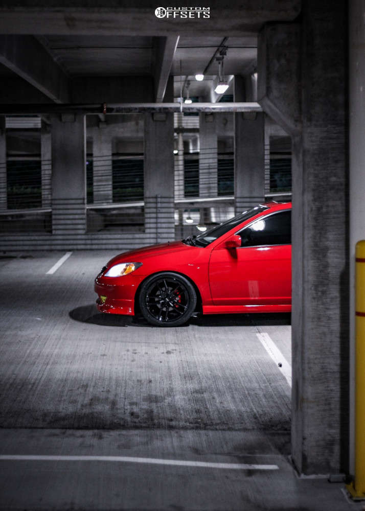 2005 Honda Civic with 17x7.5 42 Dai Alloys Dw100 and 215/45R17 Nitto ...