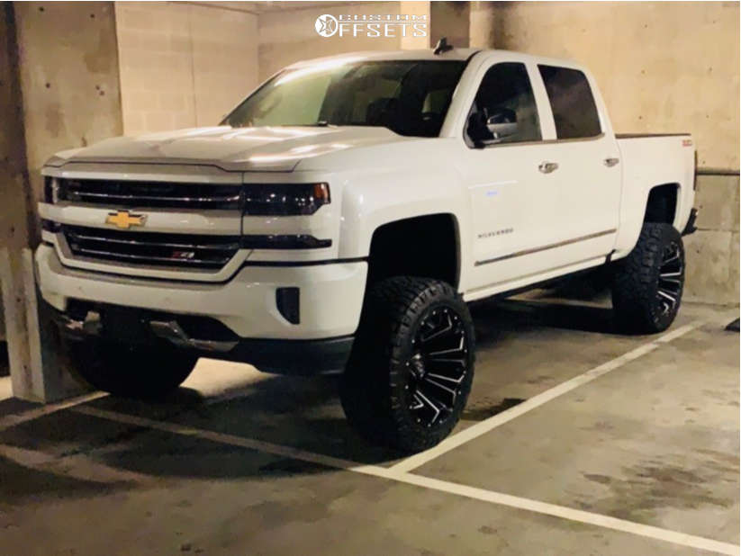 2016 Chevrolet Silverado 1500 with 22x12 -44 Fuel Assault and 35/12 ...