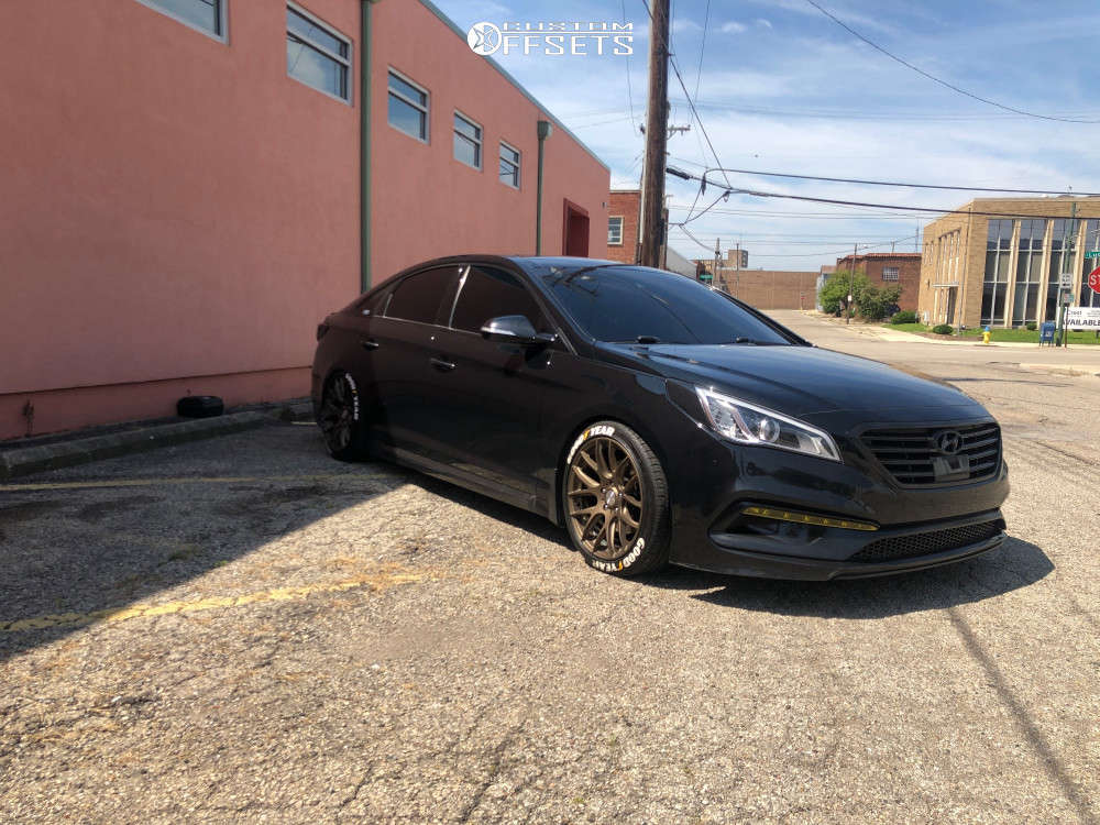 2015 Hyundai Sonata with 18x8.5 35 ESR Sr12 and 235/40R18 Goodyear ...
