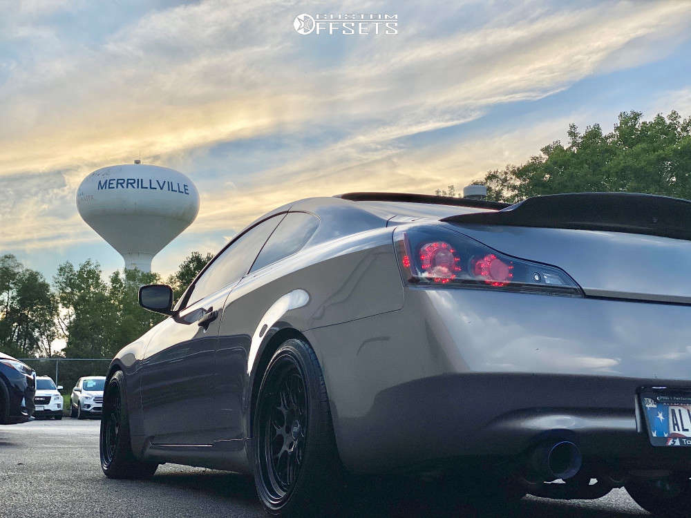 2009 INFINITI G37 with 18x9.5 22 ESR Cs1 and 245/40R18 Vercelli Strada ...