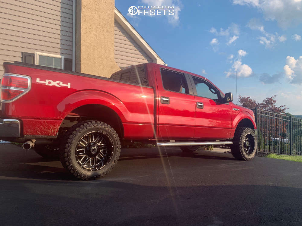 2014 Ford F-150 with 20x10 -24 Anthem Off-Road Gunner and 33/12.5R20 ...