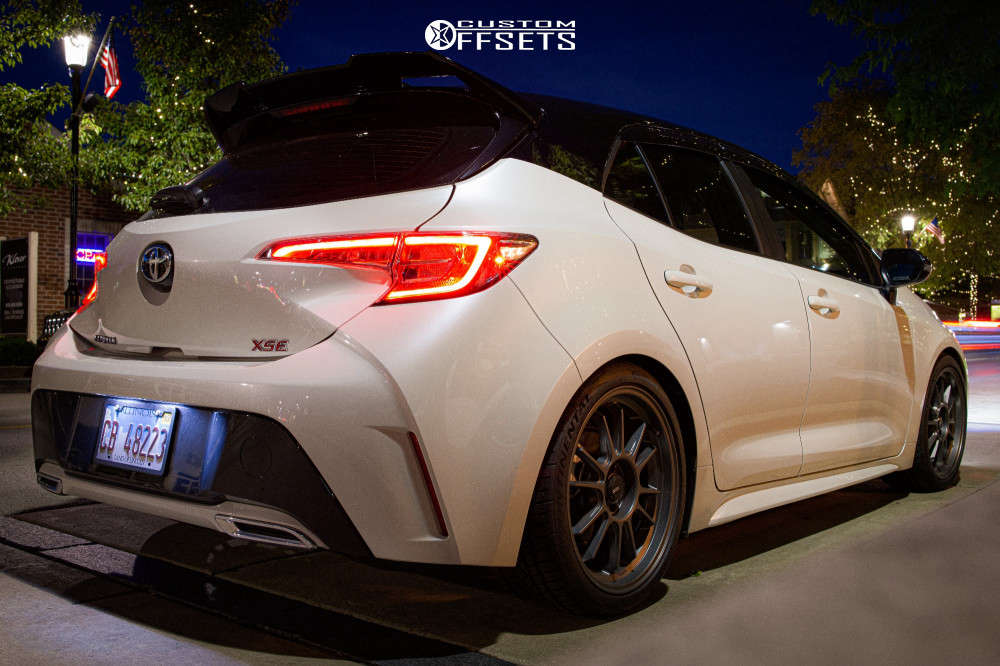 2020 Toyota Corolla with 18x8.5 38 Konig Hypergram and 245/35R18 ...