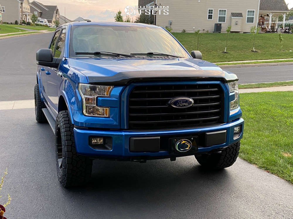 2016 Ford F-150 with 20x10 -19 Fuel Vandal and 285/60R20 Toyo Tires ...