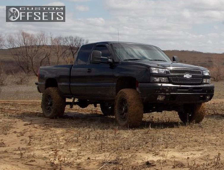 2005 Chevrolet Silverado 1500 with 20x9 0 XD Misfit and 35/12.5R20 Toyo ...