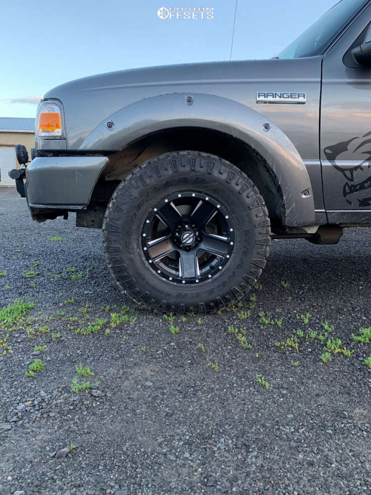 2010 Ford Ranger with 15x8 -16.65 Mickey Thompson SD-5 and 31/10.5R15 ...