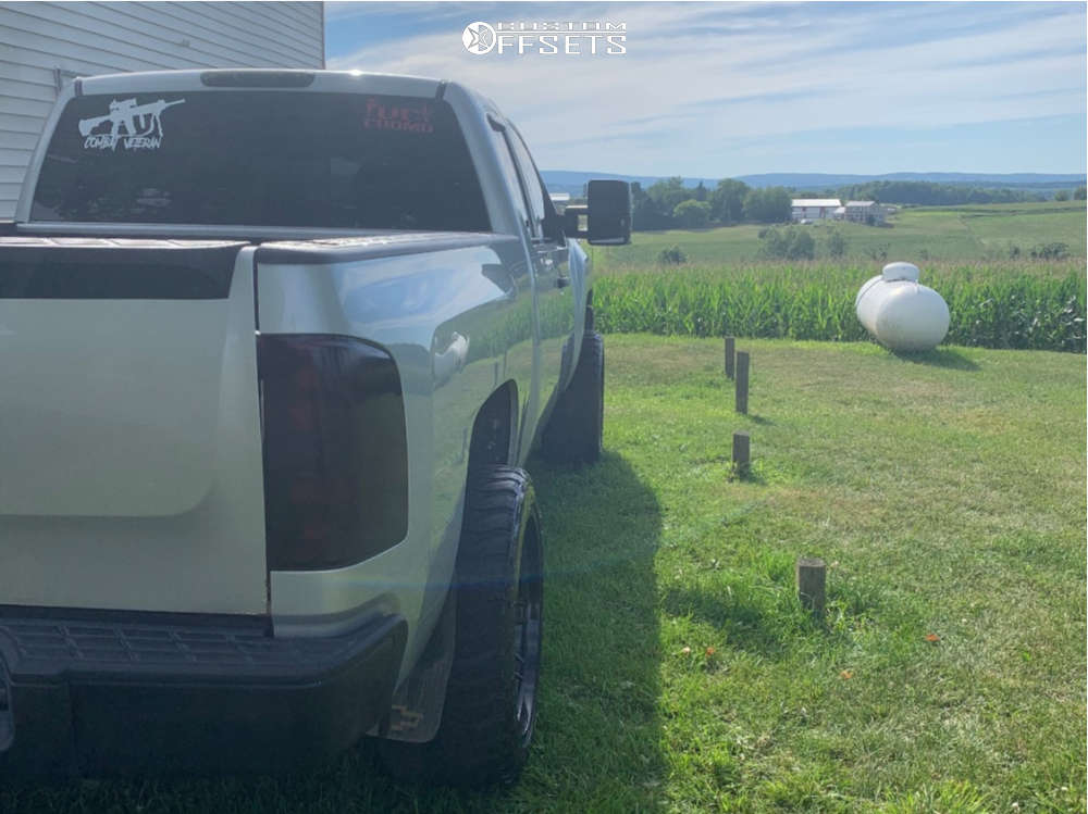 2010 Chevrolet Silverado 1500 with 22x12 -44 Motiv Offroad Mutant and ...