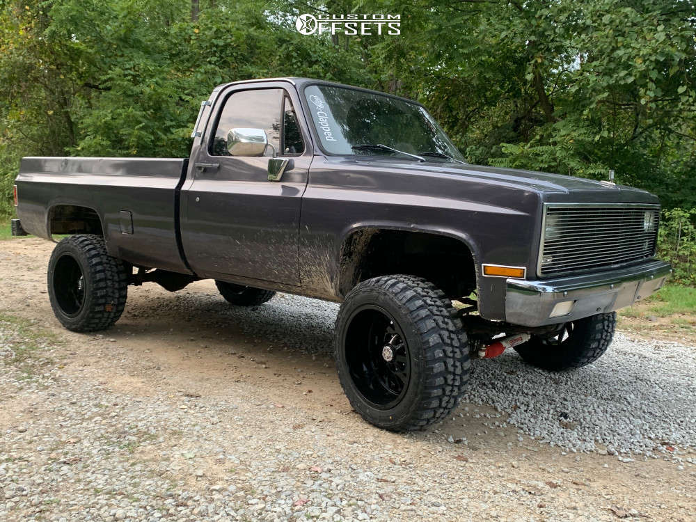 1982 Chevrolet K20 with 20x12 -44 Hardrock Crusher and 33/12.5R20 ...