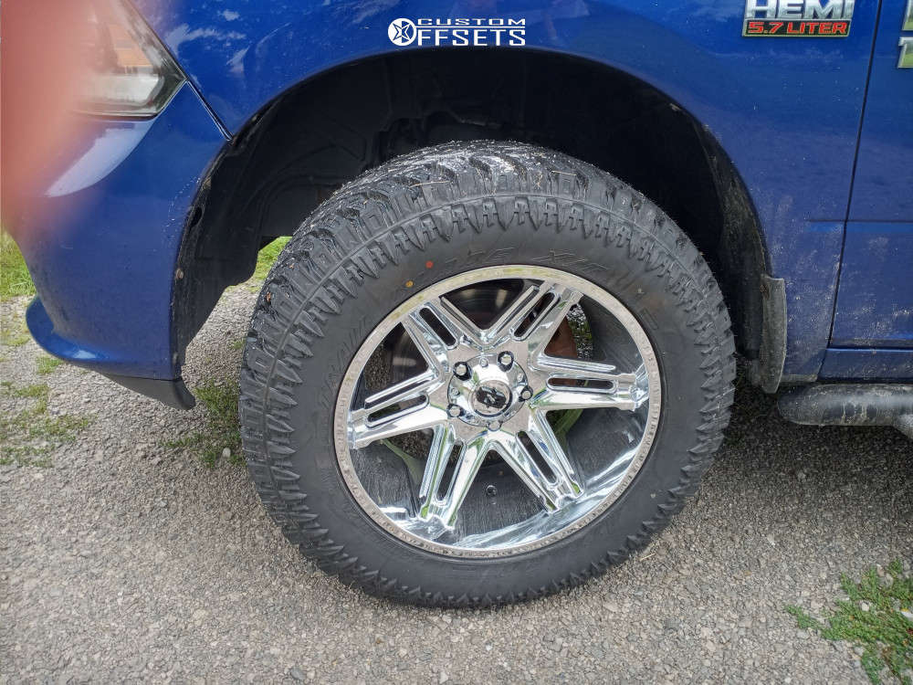 2014 Ram 1500 with 20x10 -25 Vision Razor and 33/55R20 Atturo Trail ...