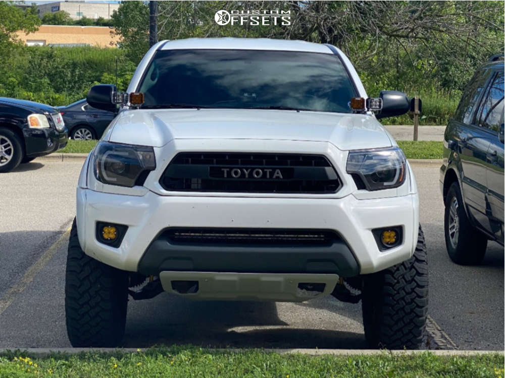 2012 Toyota Tacoma with 16x8 0 Method Nv and 285/75R16 Falken Wildpeak ...