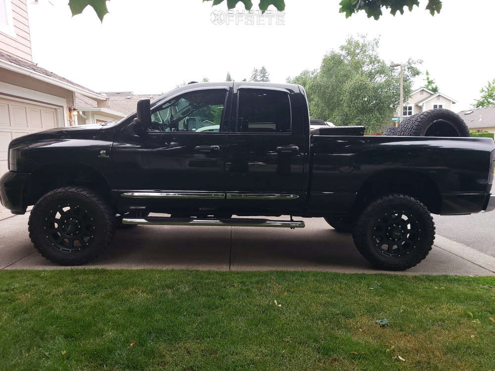 2009 Dodge Ram 2500 with 20x9 -18 MB Wheels 352 and 35/12.5R20 Lionhart ...