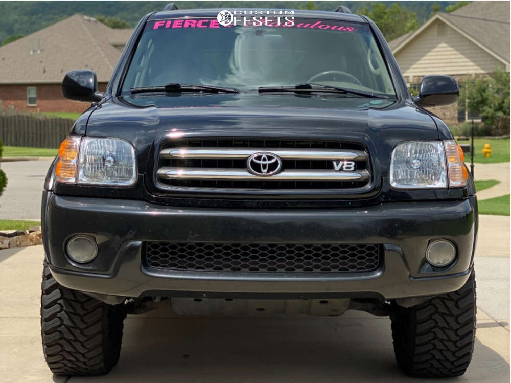 2004 Toyota Sequoia with 20x9 1 Fuel Assault and 33/12.5R20 Atturo ...