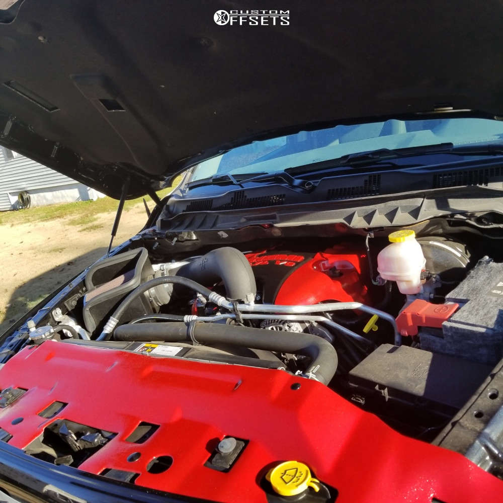 2017 Ram 1500 with 20x9 -12 XD Rockstar 3 and 35/12.5R20 Cooper ...