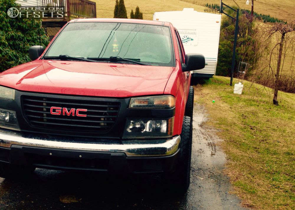 2005 GMC Canyon with 15x8 -19 Vision Soft 8 and 31/10.5R15 Pro Comp ...