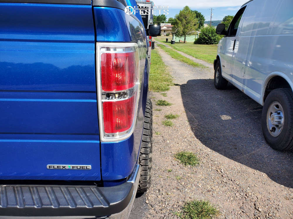 2014 Ford F-150 with 20x9 18 Mayhem Rampage and 33/12.5R20 Fuel Gripper ...