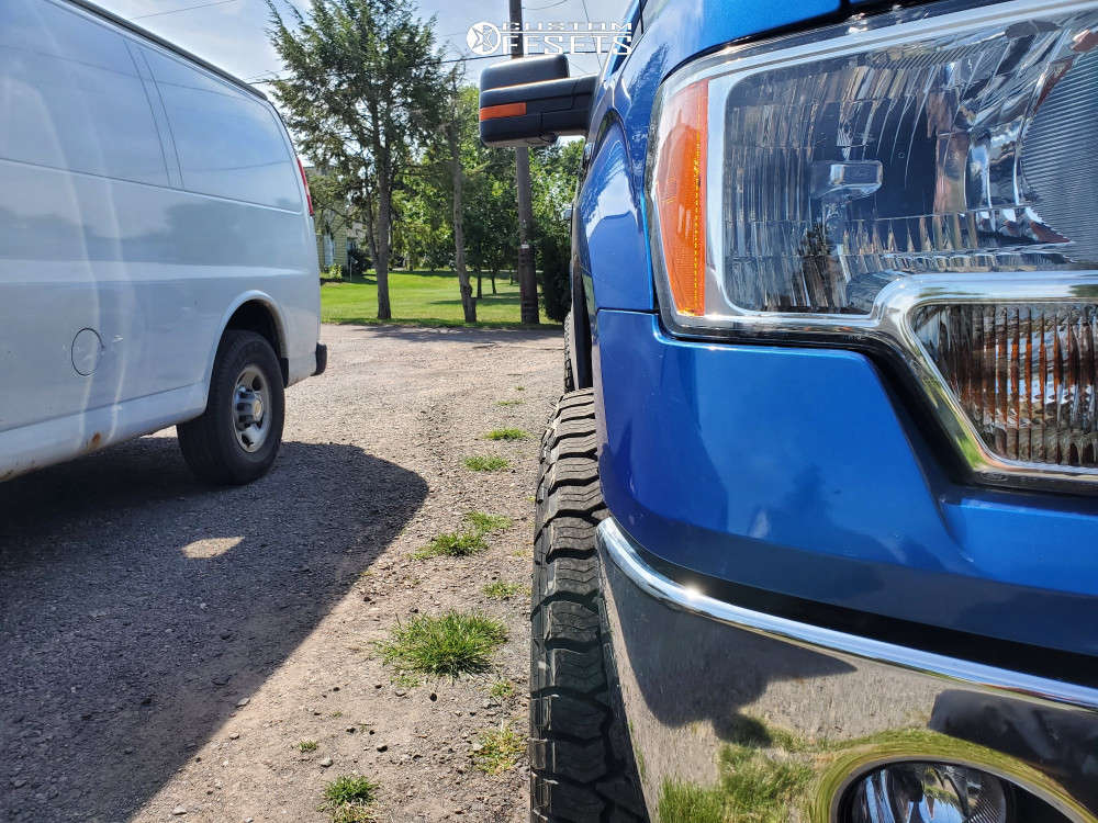 2014 Ford F-150 with 20x9 18 Mayhem Rampage and 33/12.5R20 Fuel Gripper ...