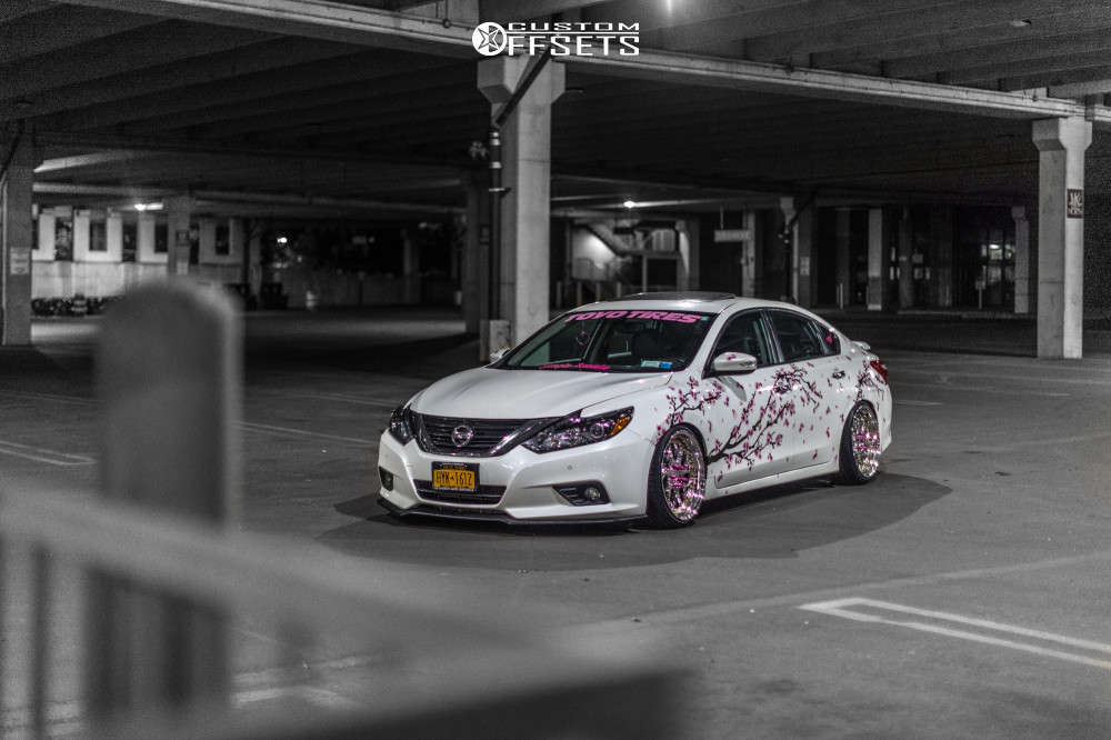 2017 Nissan Altima with 19x9.5 15 Aodhan Ds01 and 225/35R19 Toyo Tires ...