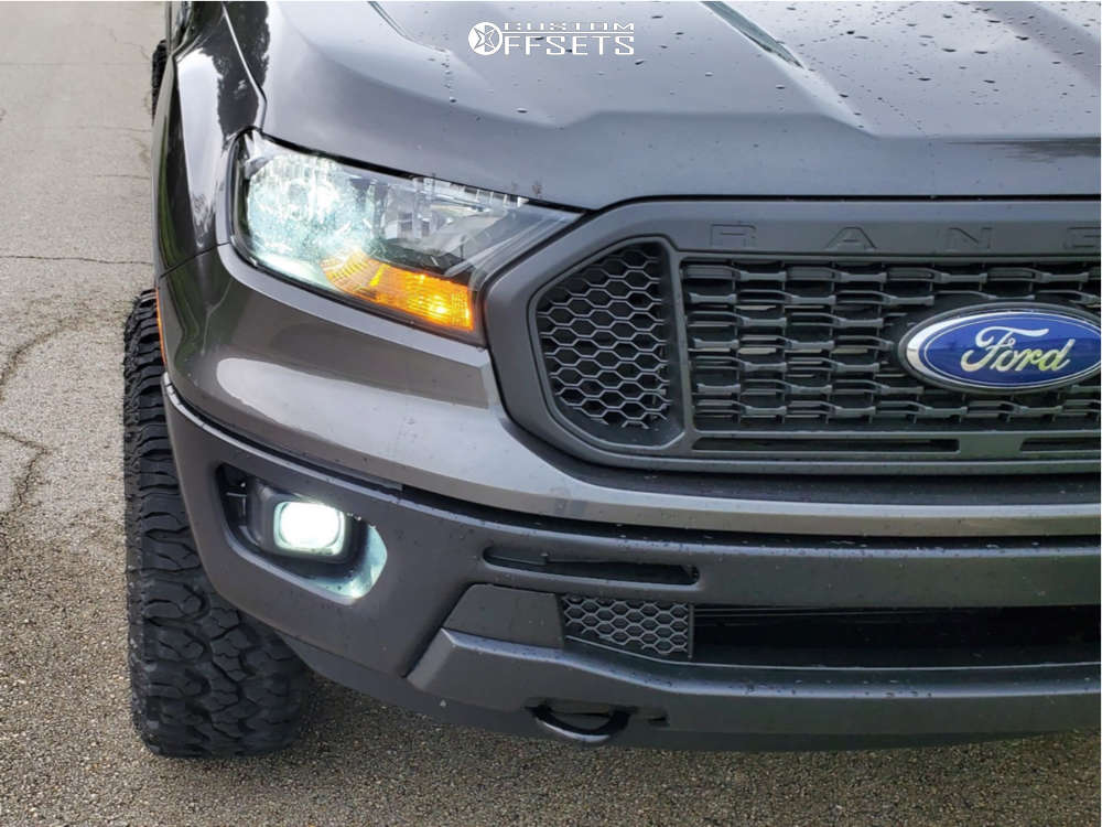 2020 Ford Ranger with 17x8.5 Method Mr701 and 285/70R17 Milestar ...