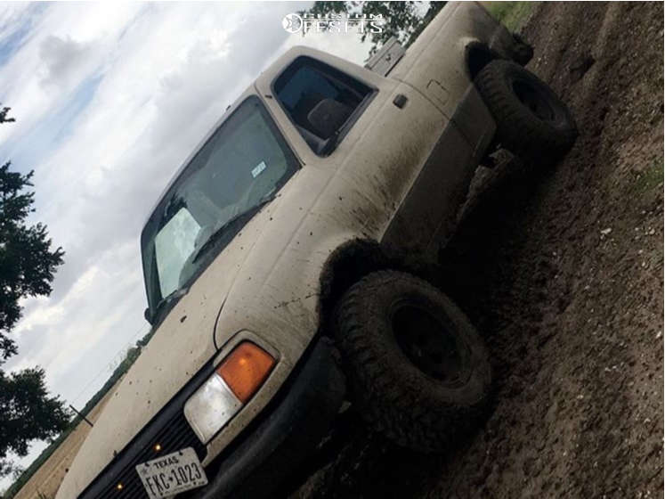 1997 Ford Ranger with 18x10 -24 Pro Comp Series 98 and 31/10.5R18 Pro ...