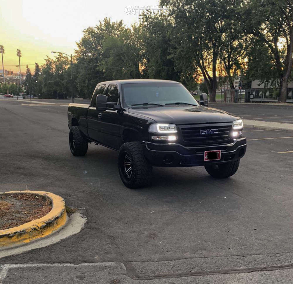 2003 GMC Sierra 1500 with 20x12 -44 Motiv Offroad Mutant and 33/12.5R20 ...