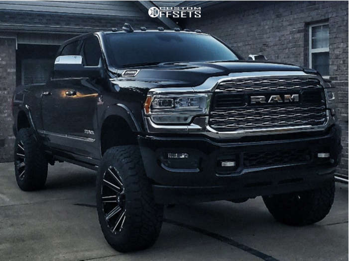 2019 Ram 2500 with 22x10 -19 Fuel Contra and 37/12.5R22 Nitto Ridge ...