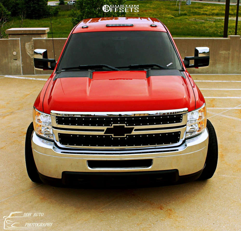 2011 Chevrolet Silverado 2500 HD with 20x14 -76 XD Buck and 305/50R20 ...