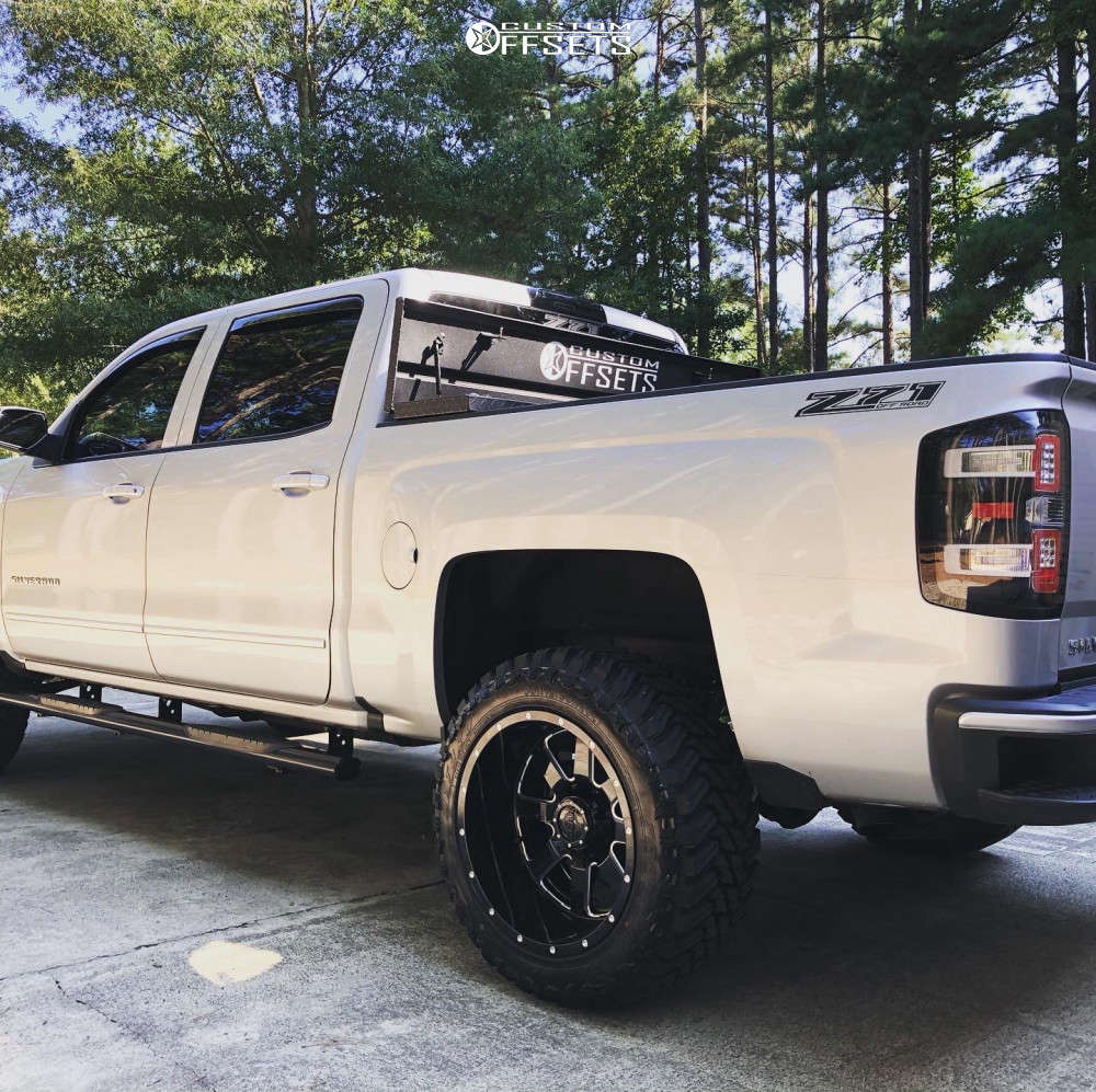 2018 Chevrolet Silverado 1500 with 20x12 -44 Gear Off-Road 726mb and 33 ...