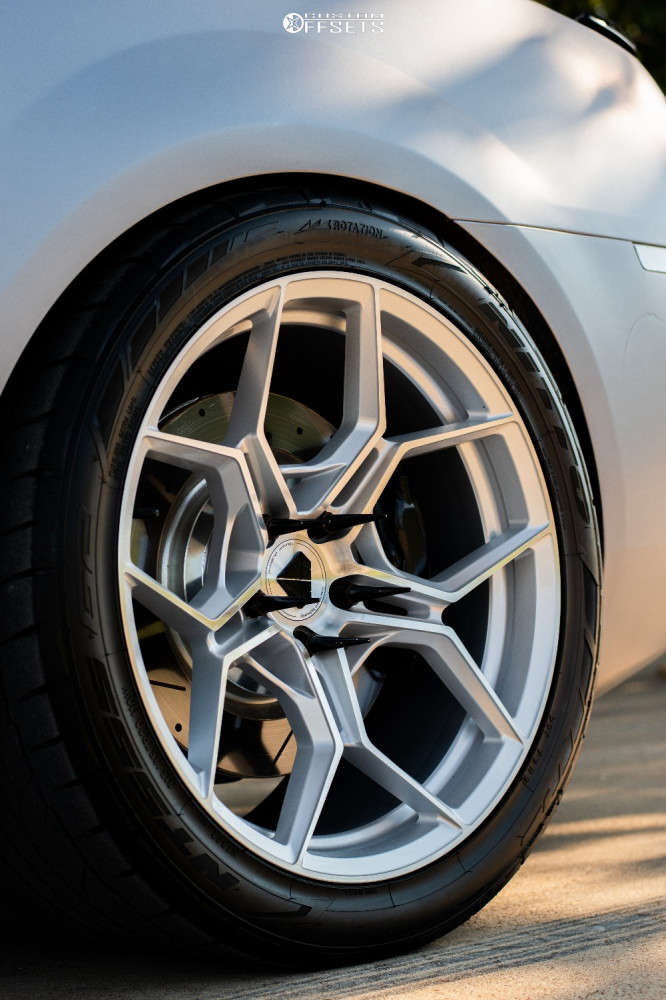 2011 Chevrolet Camaro with 20x10 25 Blaque Diamond BD-f25 and 245/40R20 ...