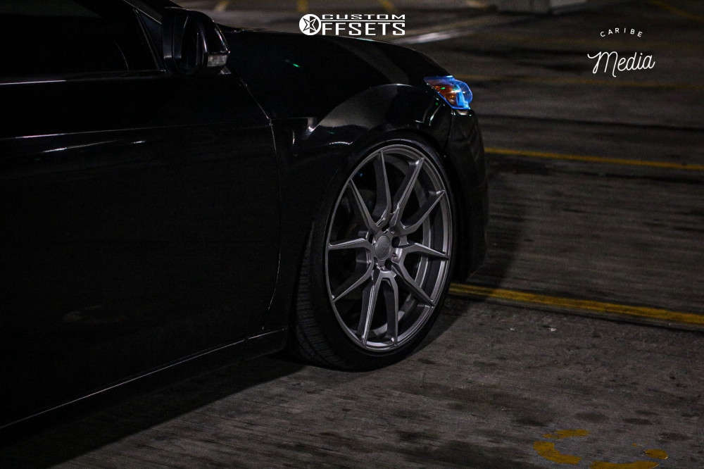 2009 Acura TSX with 20x9 35 Fitted F2 and 245/35R20 Achilles At Sport ...