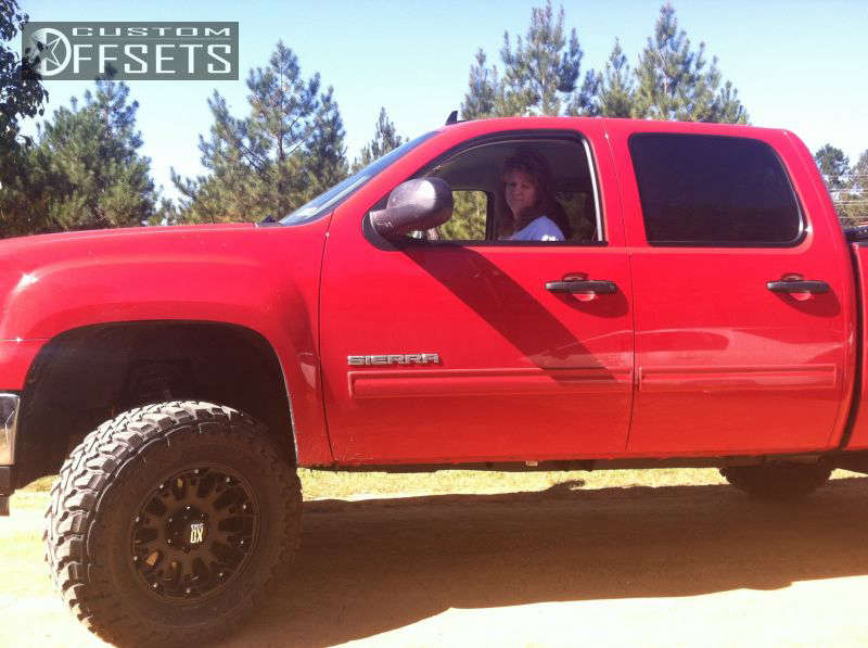 2012 GMC Sierra 1500 with 18x10 -12.7 XD Misfit and 35/12.5R18 Toyo ...